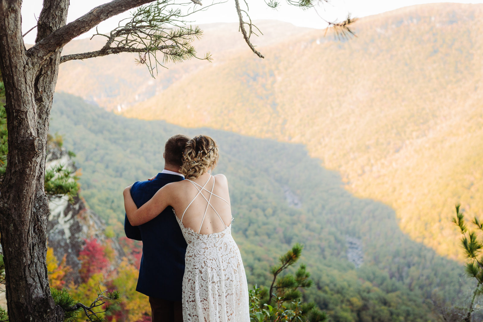 5 Reasons to have a Wiseman's View Elopement ~ Elope Outdoors