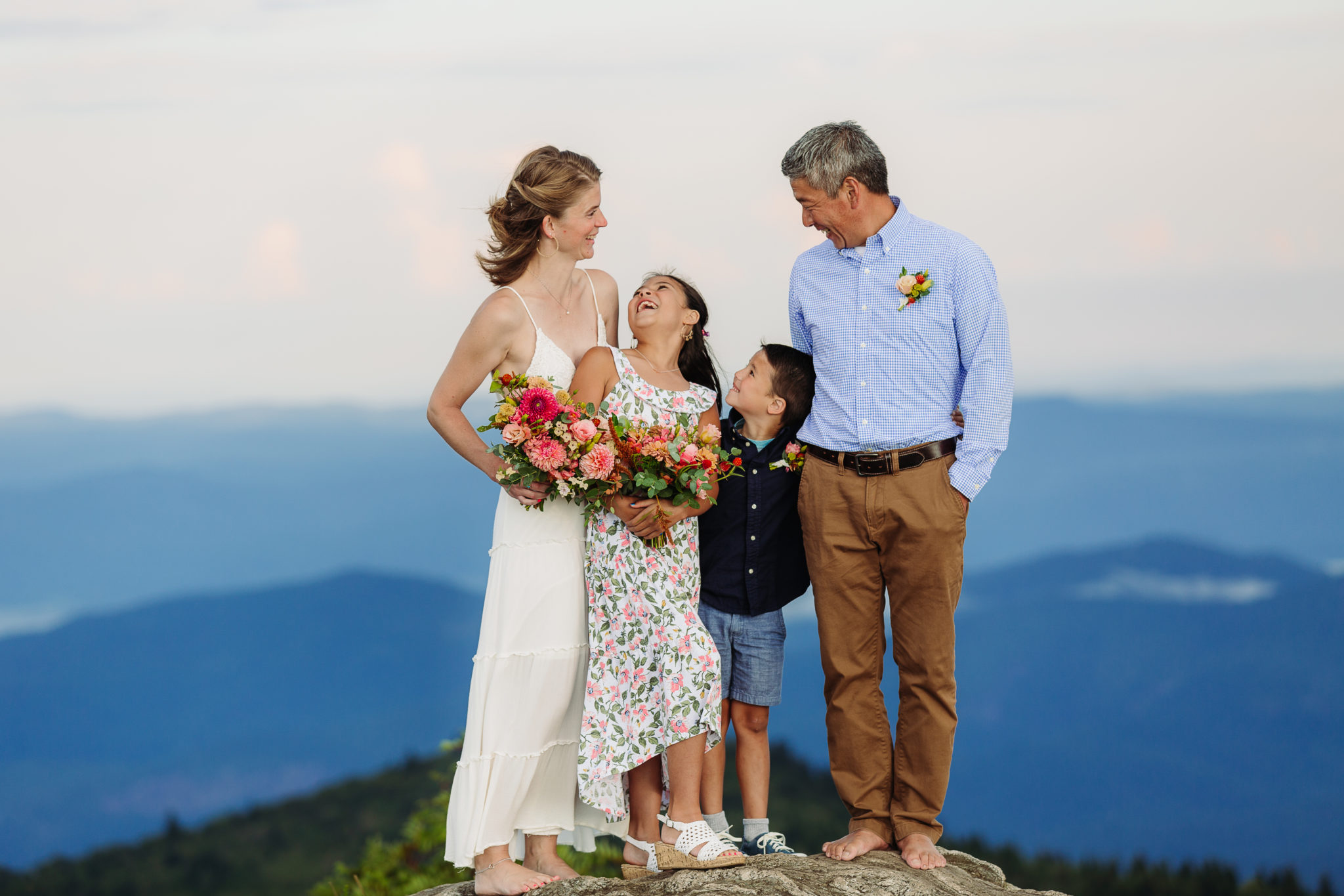 Eloping parents marry with kids present ~ Elope Outdoors