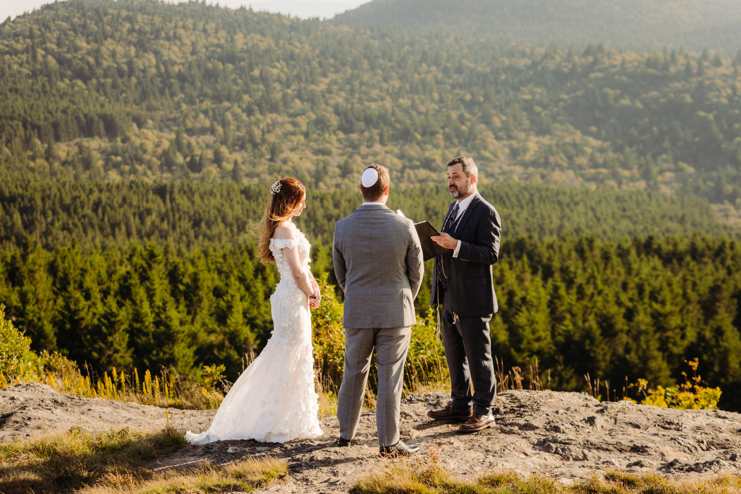 Couple Marries with forest behind them elopement ~ Elope Outdoors