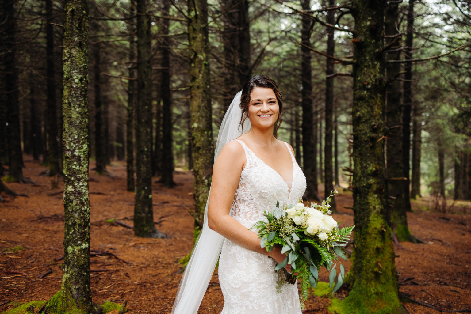 Best Hairstyles for Outdoor Elopements ~ Elope Outdoors