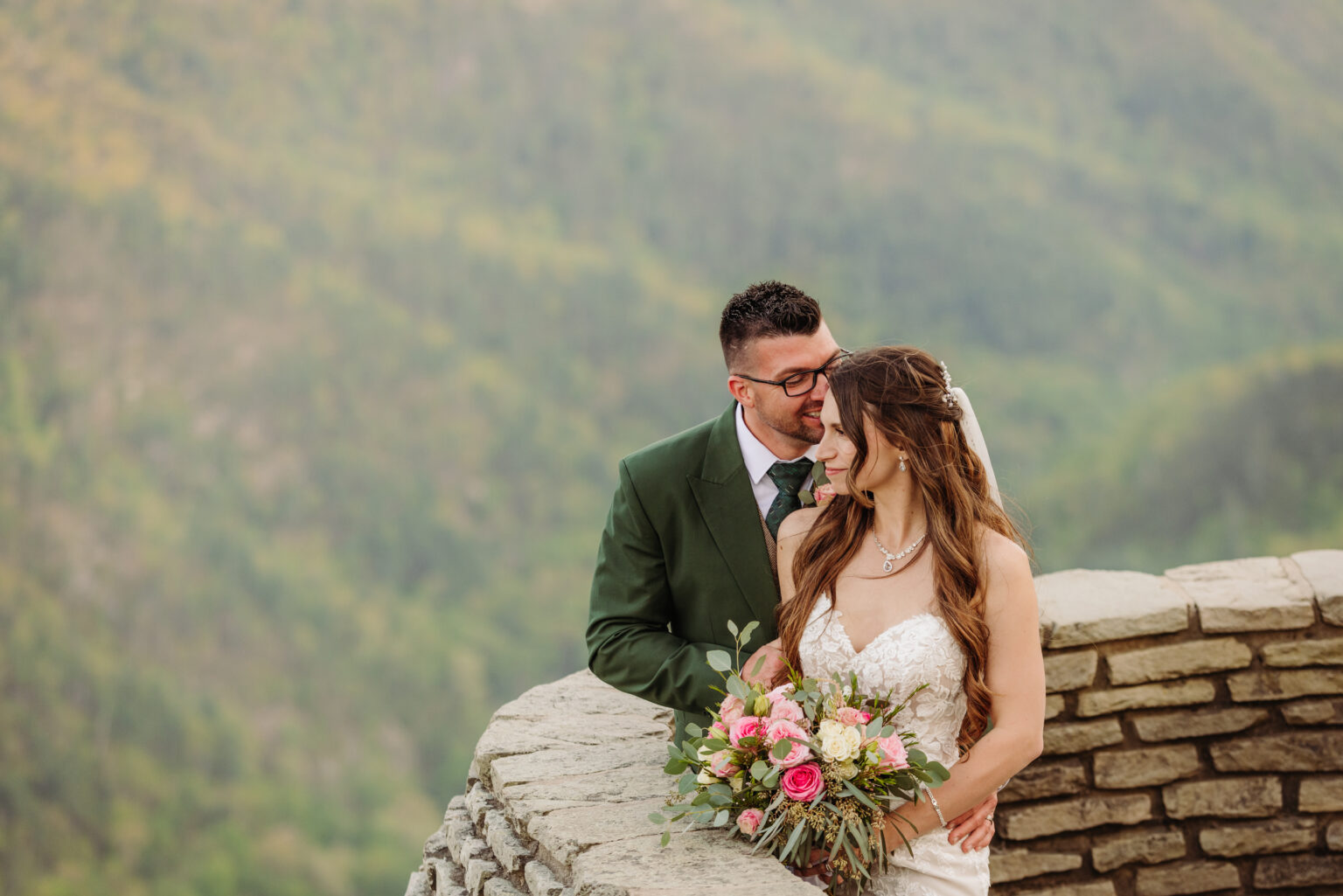 What to Expect when Eloping & What Makes it Different from a Big ...
